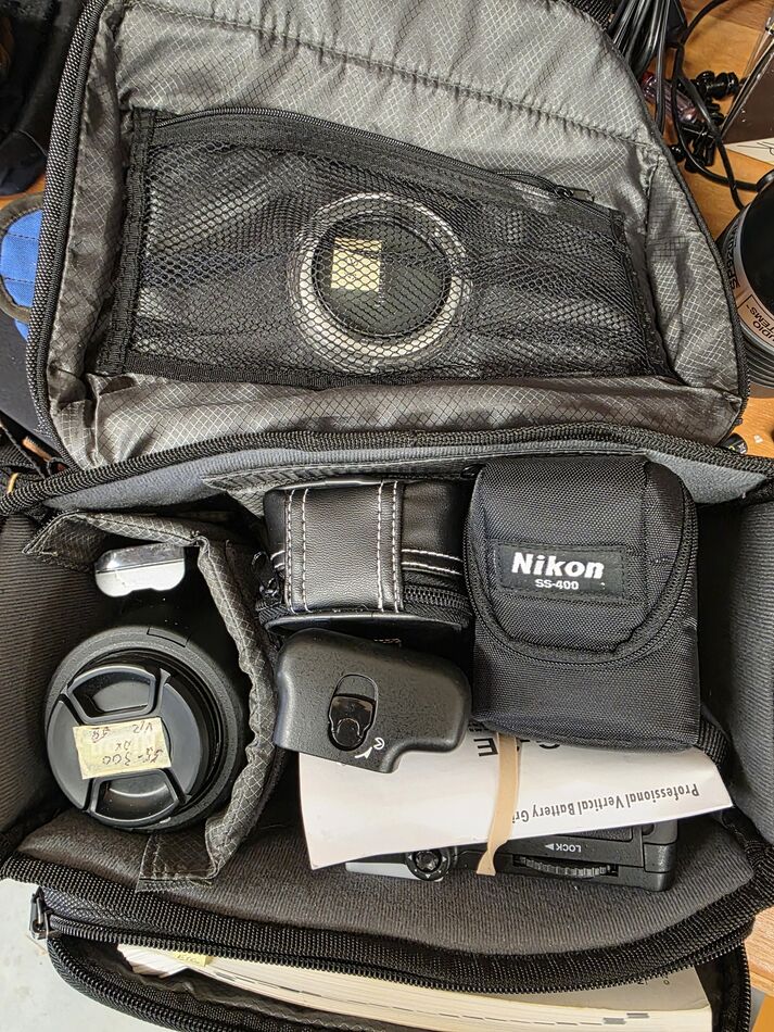 Like new Nikon D7000 kit: Here is a MINT Nikon D7000 kit, only 1853 ...