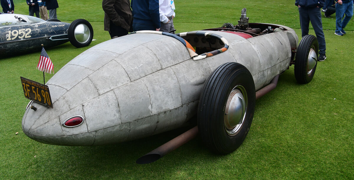 A 1939 Meteor Lakester Race Car: The Lakester class of race cars were ...