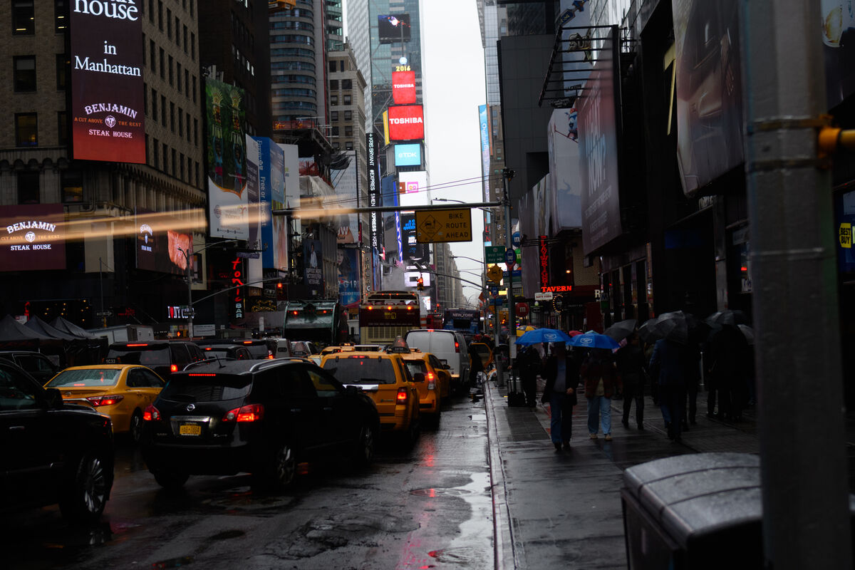 Times Square On The Big Red Bus: Taken on a rainy fall day in 2016. I ...