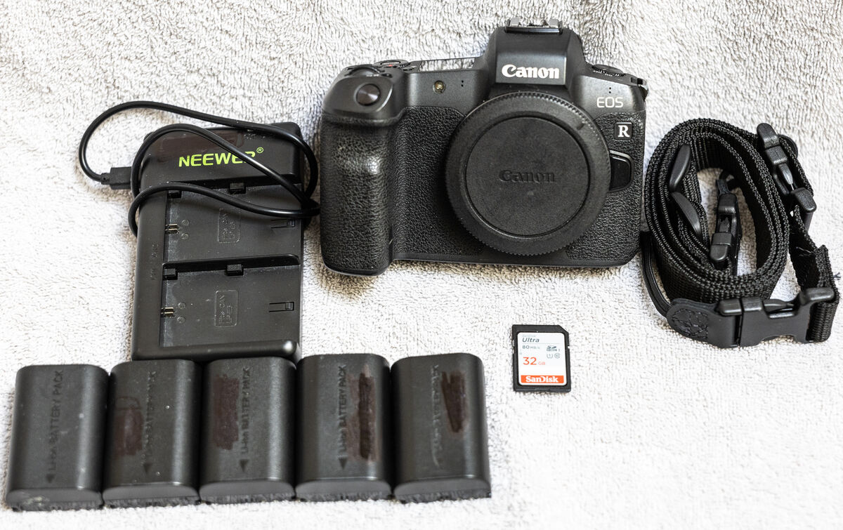 Canon EOS R Mirrorless MILC: My Canon EOS R mirrorless MILC camera is ...