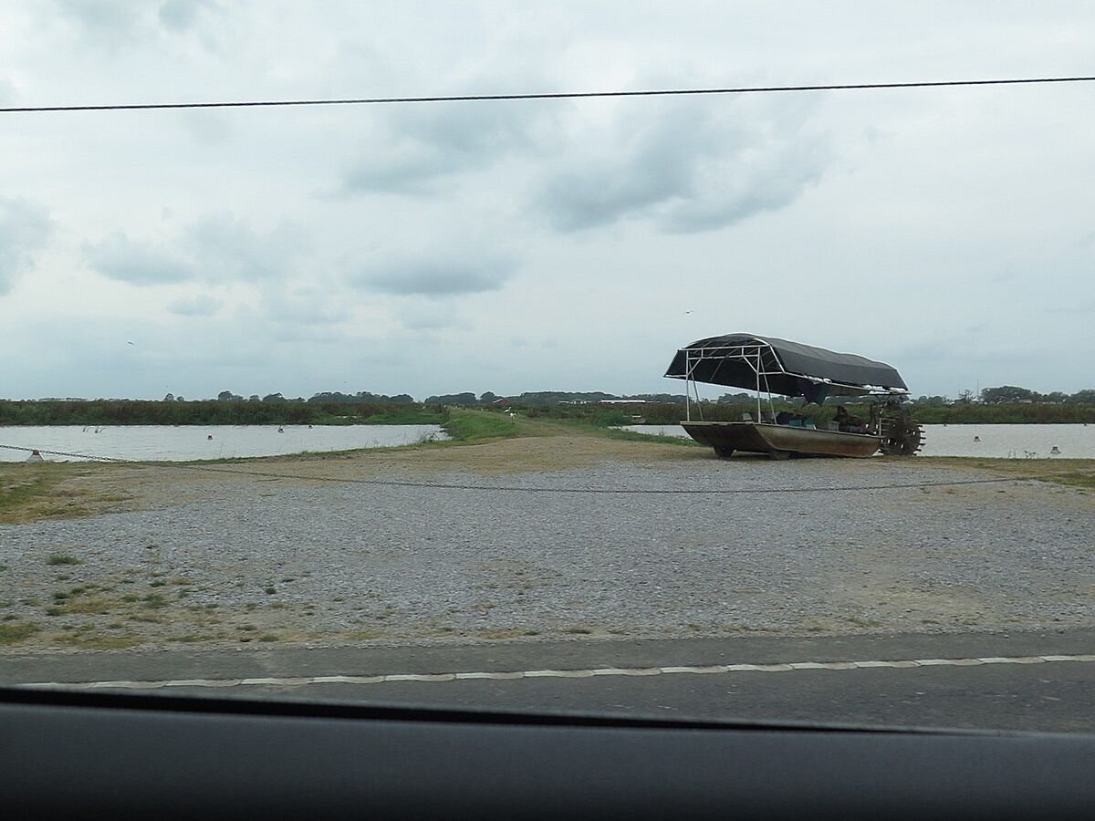 Roaming SW La: Afternoon ride about with camera in hand about SW Louisiana. Pontoon Bridge near ...