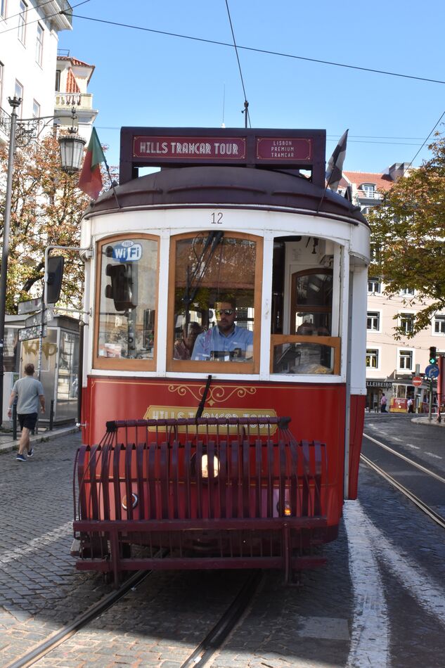 Hello to all Photo lovers: Hello, Iam from Lisbon, Portugal, I a love ...