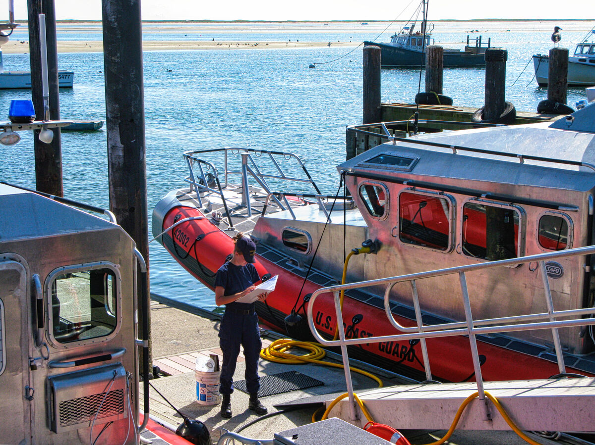 Cape Cod 2008 - Chatham Waterfront Scenes Part 5 - More From The Fish ...