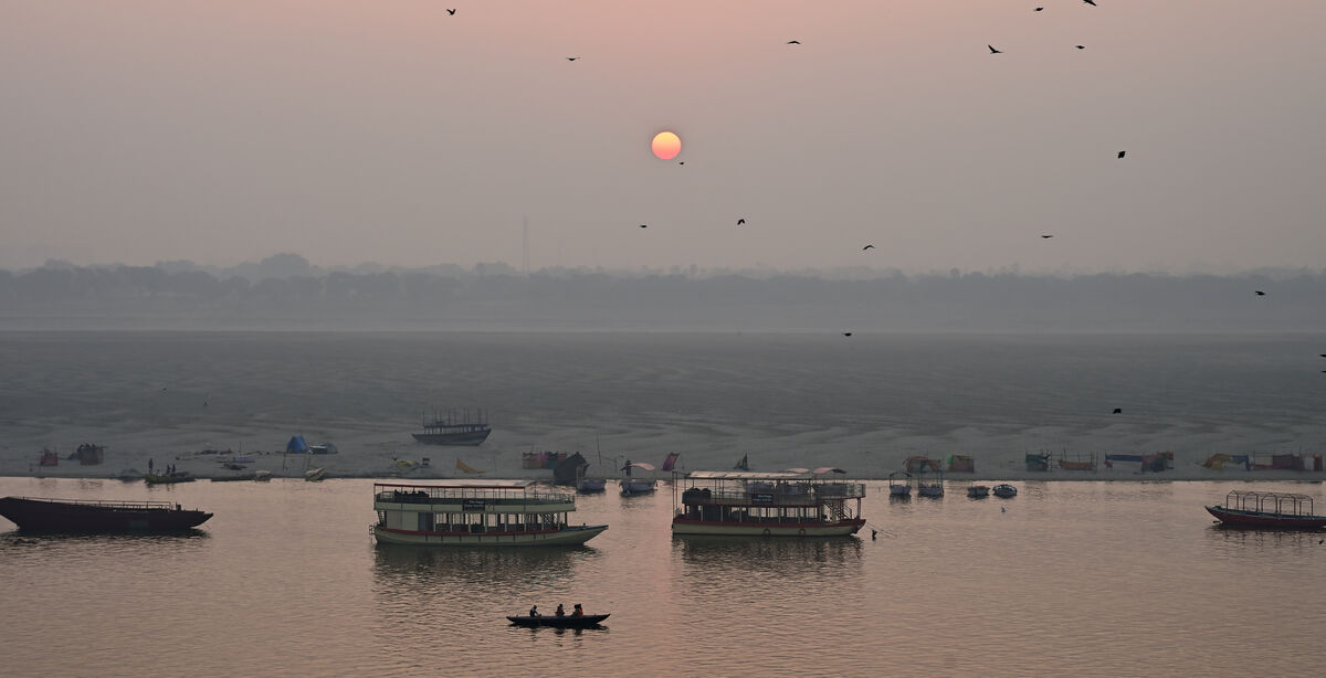 The river Ganges in the morning : Banaras, India: From Google AI ...