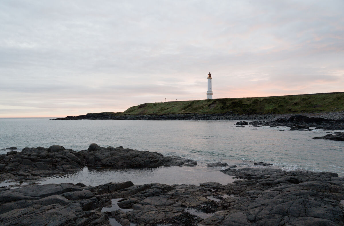 My Image Your Edit:- Girdleness Lighthouse: The JPG and the TIFF below ...