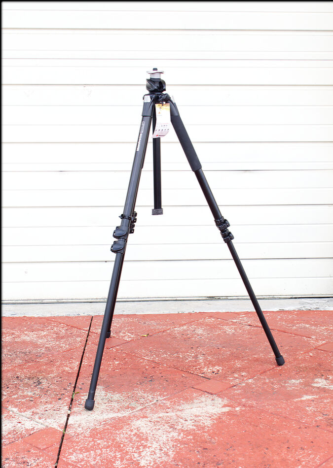 Manfrotto 055X Pro B tripod: This tripod is brand new and never has ...