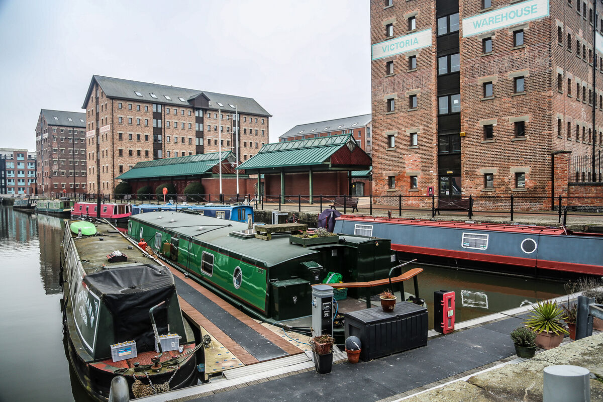 Gloucester Docks -3: Two more views from the docks area in Gloucester ...