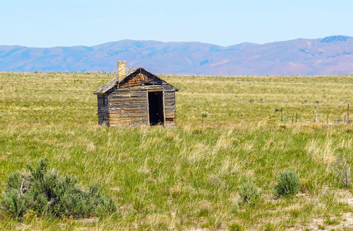 Abandoned Prairie Homesteads: Way out on poverty flats. Think these may ...